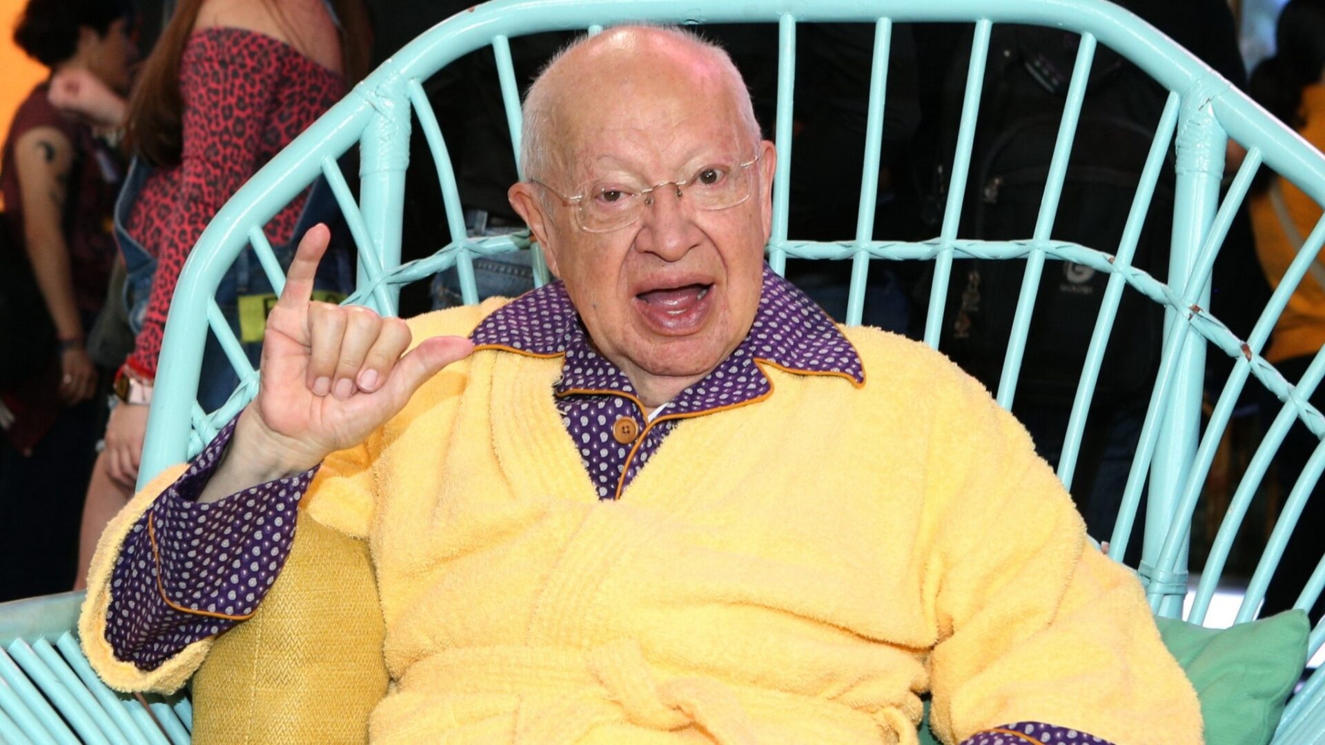 Fallece el actor Eduardo Manzano, "Don Arnoldo", en "Una Familia de Diez" » Noticias Digitales ...