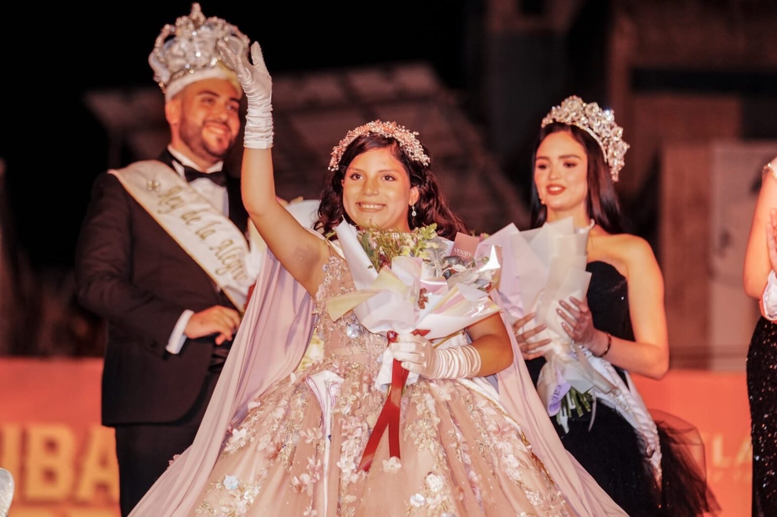 “Siento una emoción gigante”: Eileen Cruz, nueva Reina Infantil del ...
